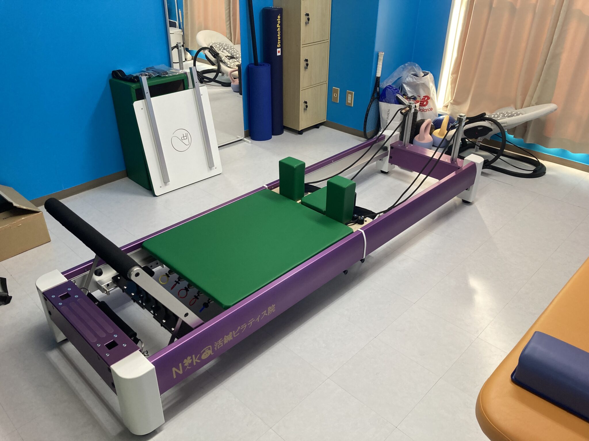 国産ピラティスマシンメーカー | Flight Pilates(フライトピラティス) | 国産ピラティスマシンのパイオニア、FLIGHT ...